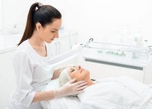 Electrolysis training courses with Helen McGuinness